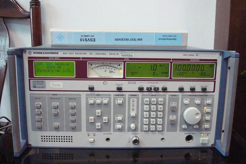 ESVS10 -- EMI Test Receiver - R&S (Taiwan Trading Company) - Other ...
