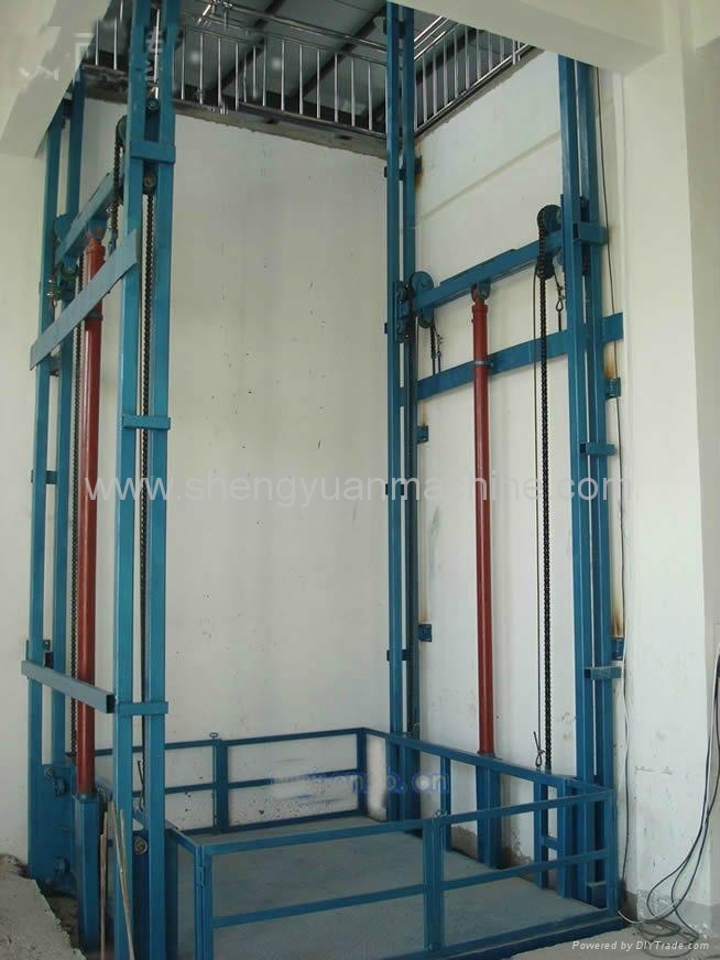 Guide Rails Chain Cargo Lift Platform (China Trading Company ...
