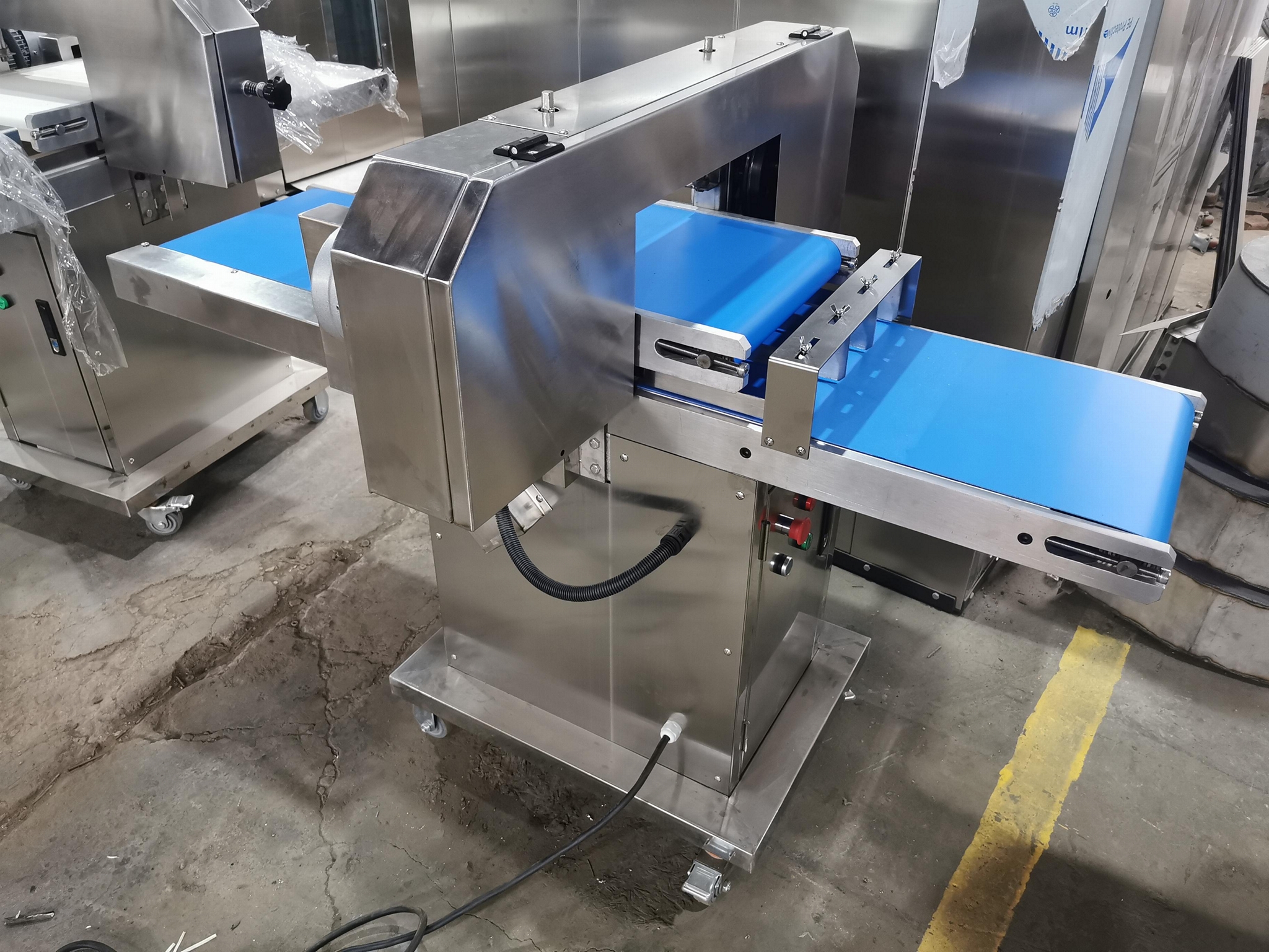 CAKE HORIZONTAL CUTTER - HMC-48 (China Manufacturer) - Food, Beverage ...