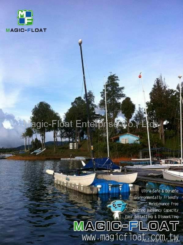 Floating Dock for Catamaran - SB-102 - Magic-Float (Taiwan Trading ...
