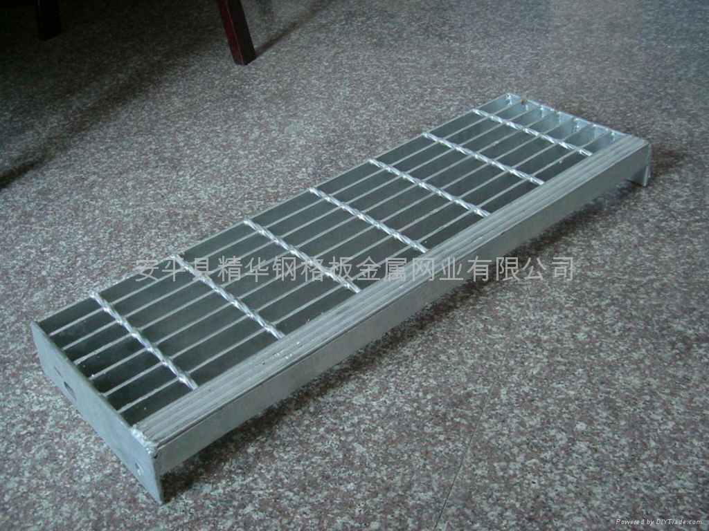 Step plate - G325/30/100 (China Manufacturer) - Ladder - Home Supplies ...