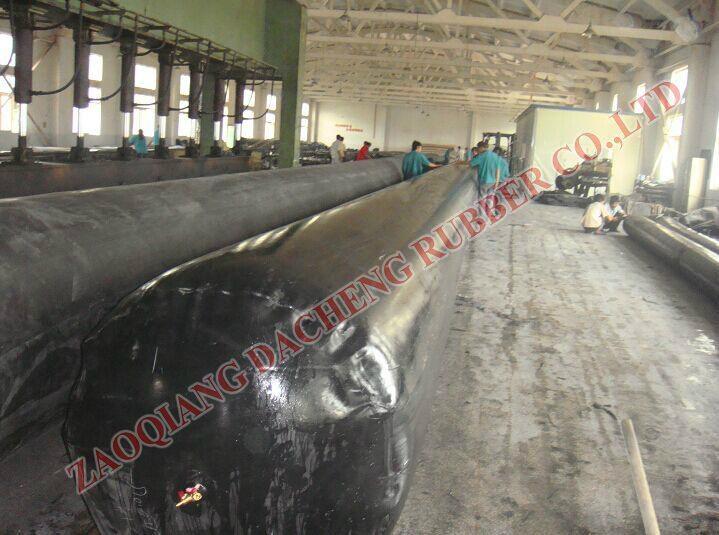 high tensile strength pneumatic rubber mandrel used for pipe formwork ...