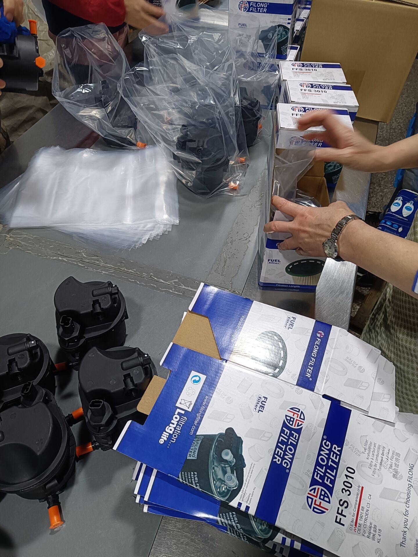 LR085987 LR111341 Fuel Filter Land Rover Range Rover Evoque Discovery ...