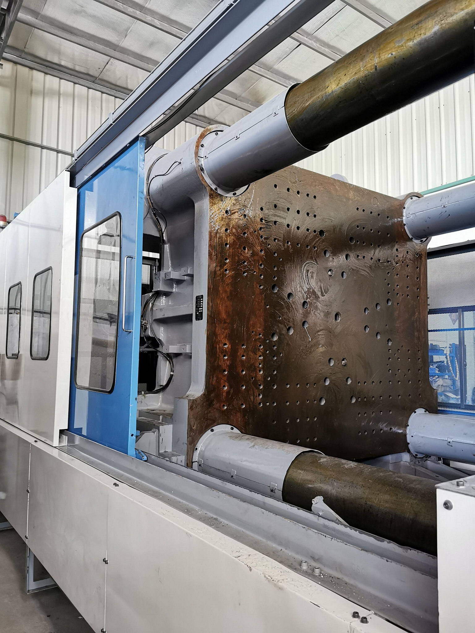 Japan Mitsubishi 2500t used Plastic Injection Molding Machine - 2500MMV ...