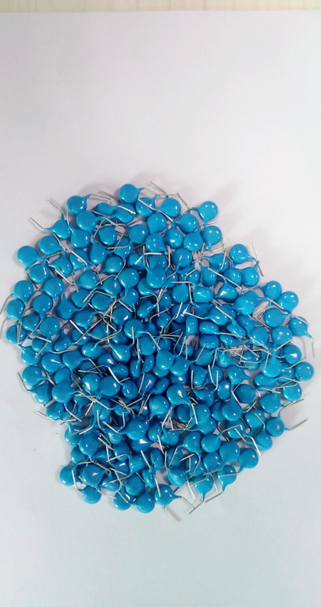 供应安规Y1 电容JN102M 222M 250V~400VAC认证环保产品 编带孔边距15mm 12.7mm - Y1 系列 - JNC ...