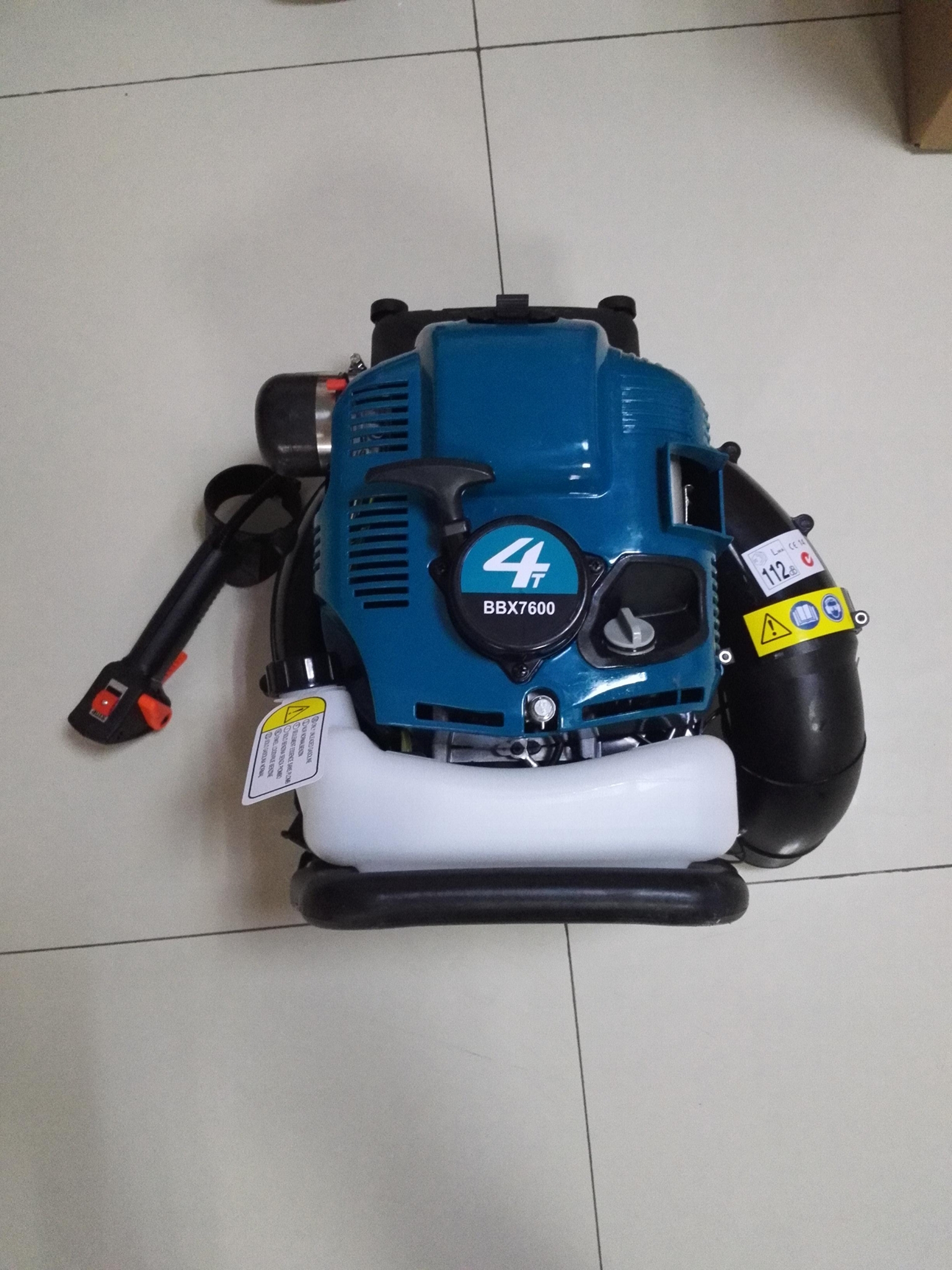 large wind 4-stroke Back-pack gasoline blower BBX7600 - petros (China ...