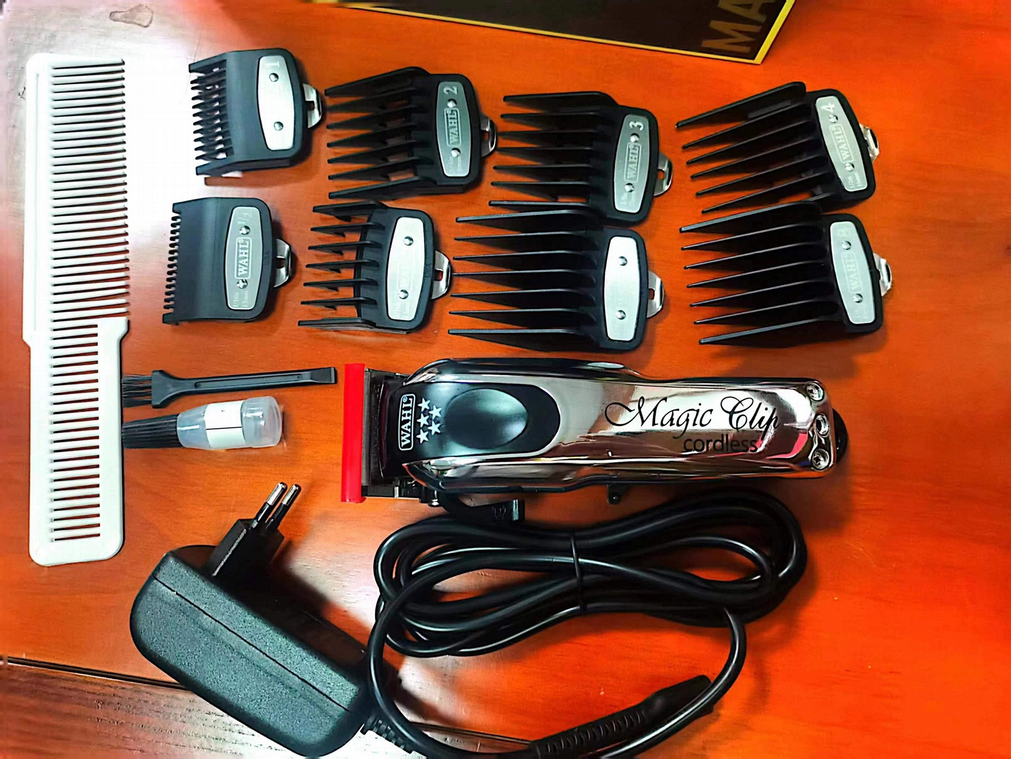 Wahl Professional 5 Star Limited Edition Gold Cordless Magic Clip 8148 ...