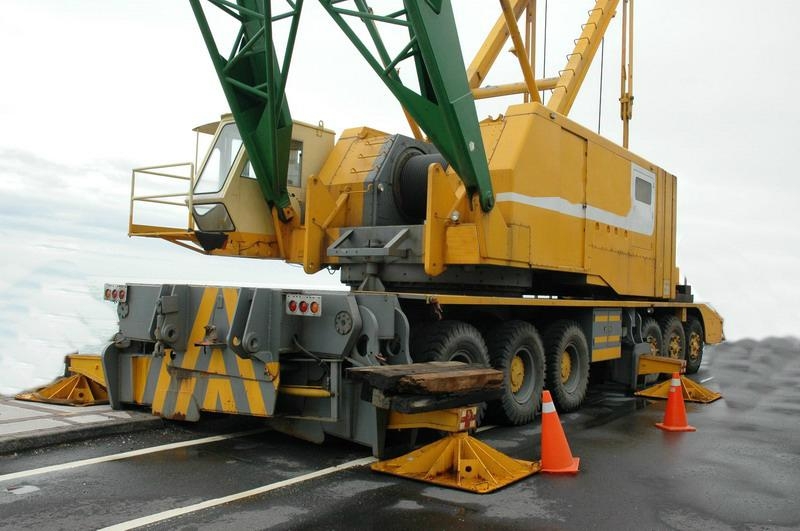 1979 P&H 6250-TC 250/300TON LATTICE BOOM TRUCK CRANE FOR SALE (Taiwan ...