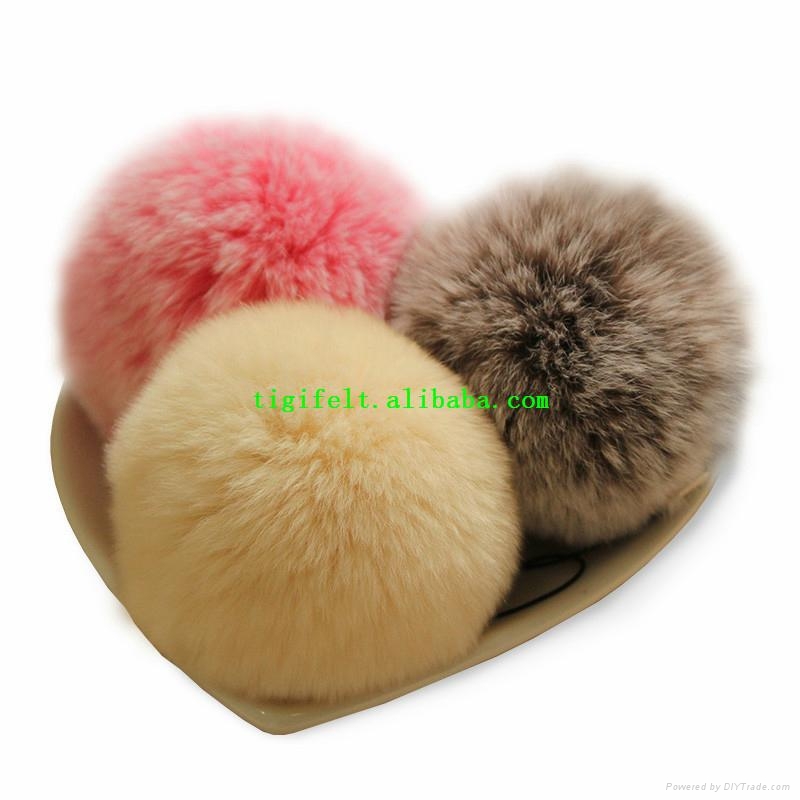 Rabbit fur ball Keychain - tg-fb - tigifelt (China Manufacturer) - Key ...