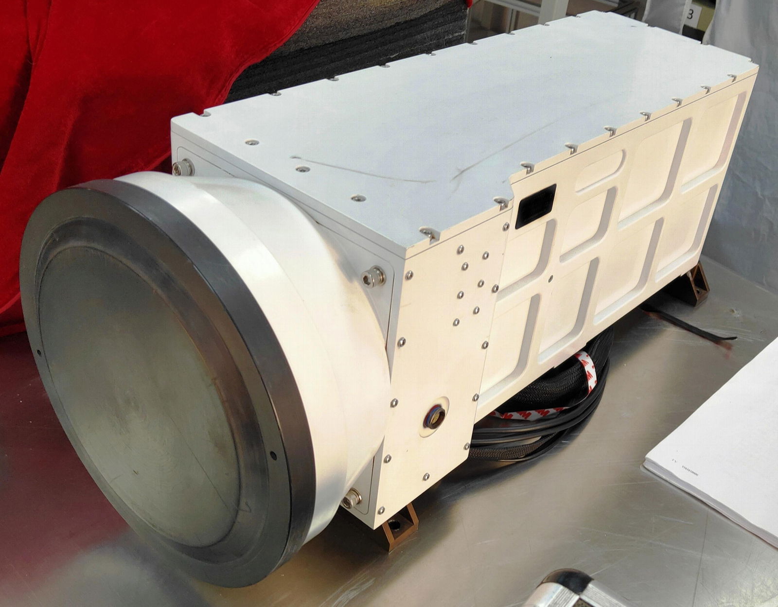 Ultra-long Range Mid-wave Thermal Camera with 88-1050mm Optics - IR1100 ...