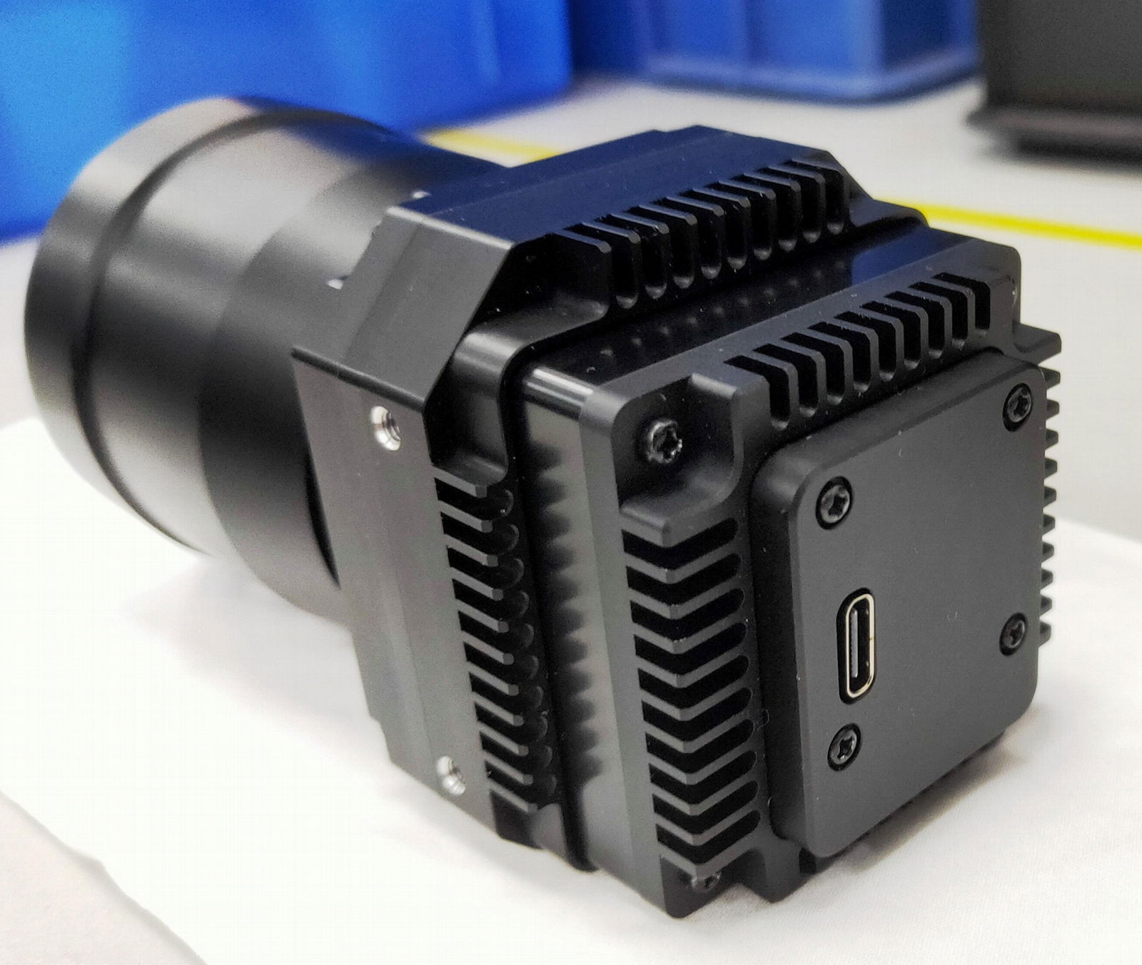 HD1280*1024 12μm Uncooled LWIR Thermal Camera with HDMI MIPI GIGE ...