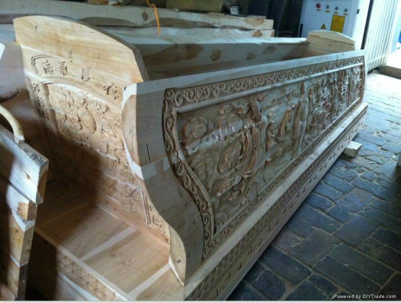 1825 Independent double head wood engraving machine and coffin ...