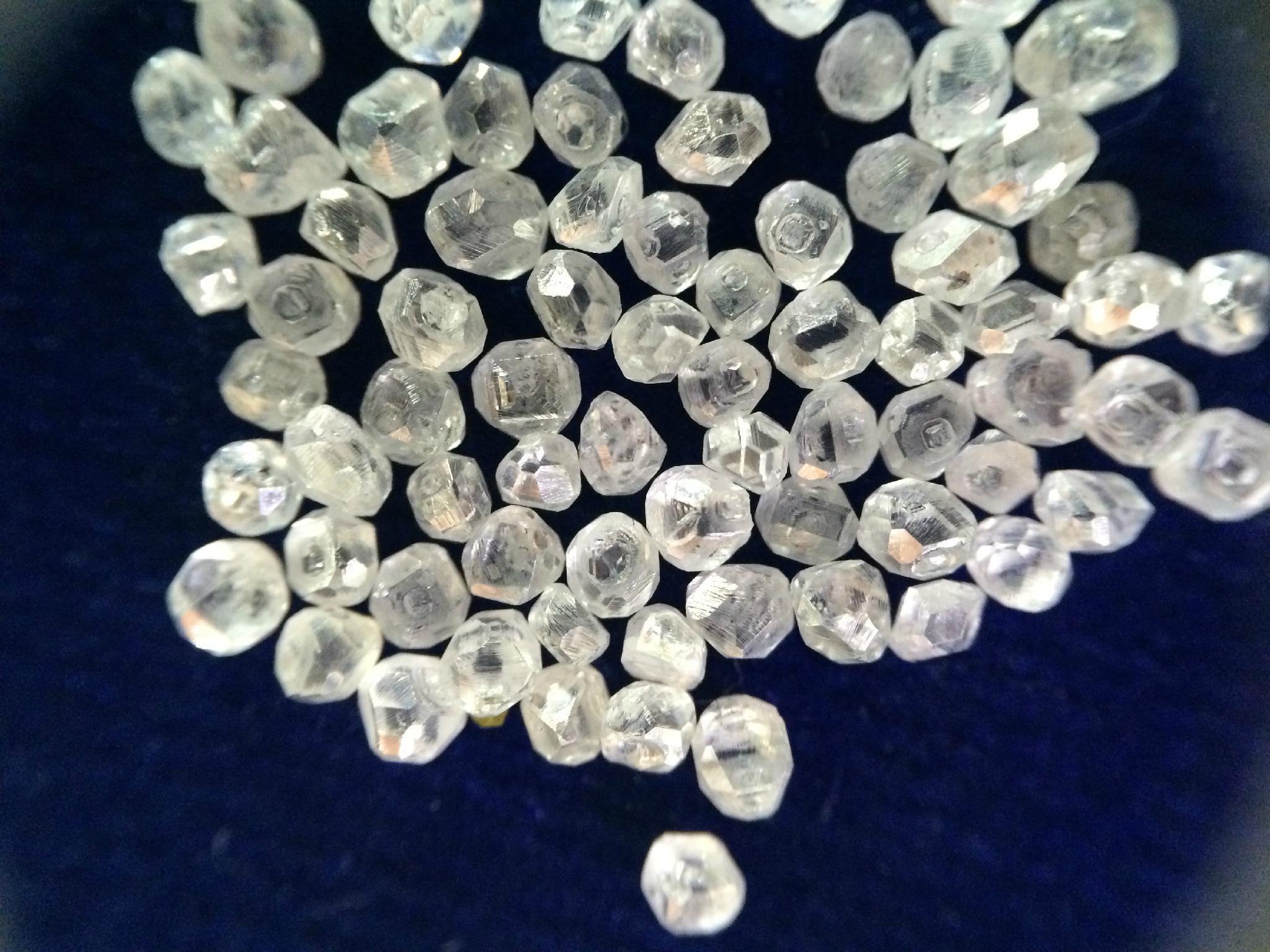 Chinese Wholesaler Synthetic White Uncut Rough Diamond - BS-white ...
