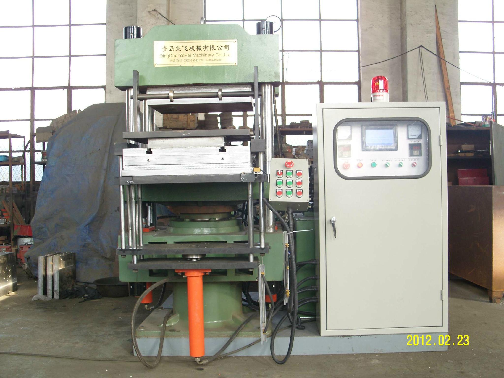 Rubber Vulcanizing Press Hydraulic Press Vulcanizer Machine - XLB ...