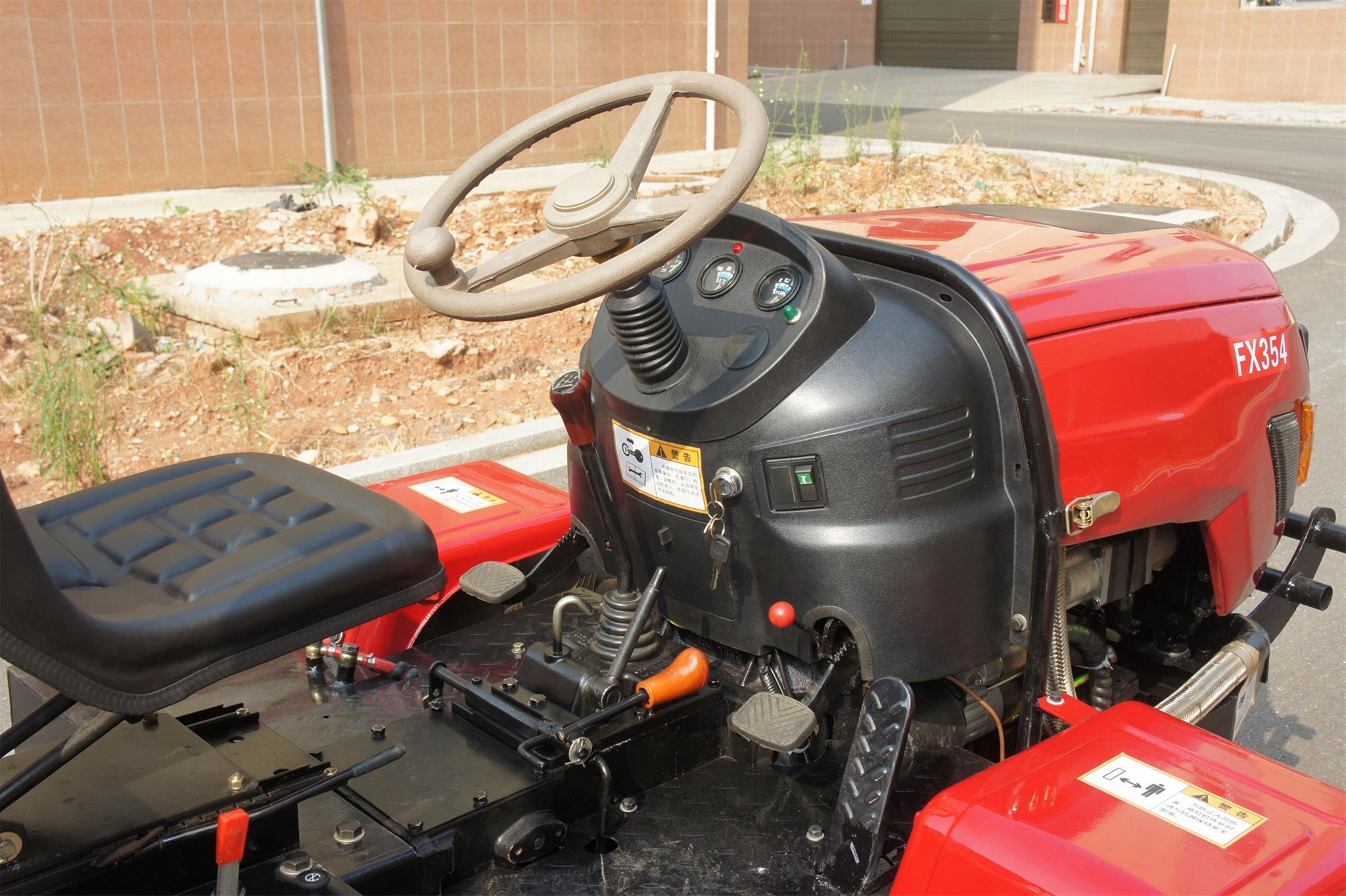 4WD Triangular Tracked transporter Tractor - WL-1000T (China ...