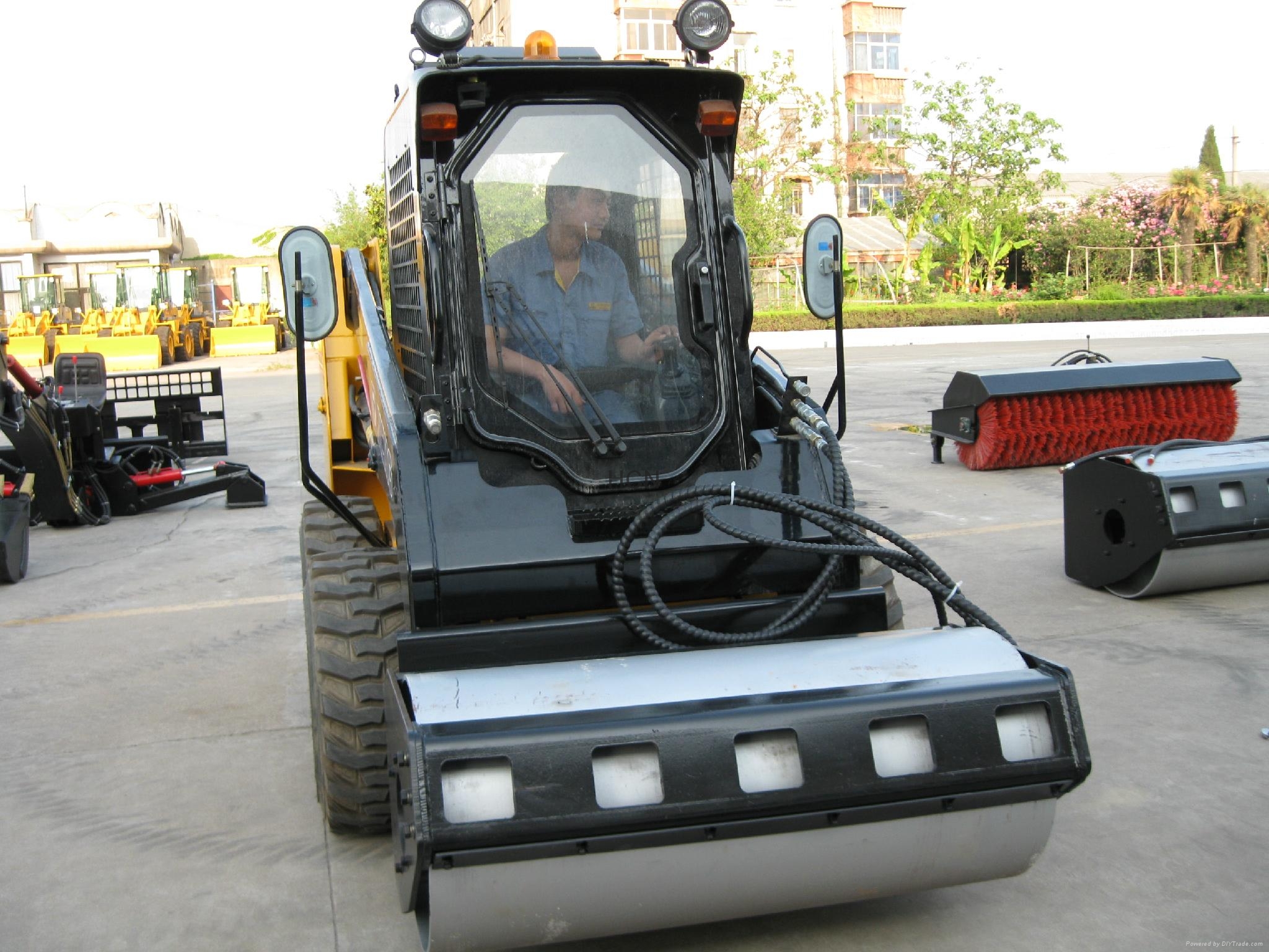 HCN 0205 series vibratory roller for skid steer loaders (China ...