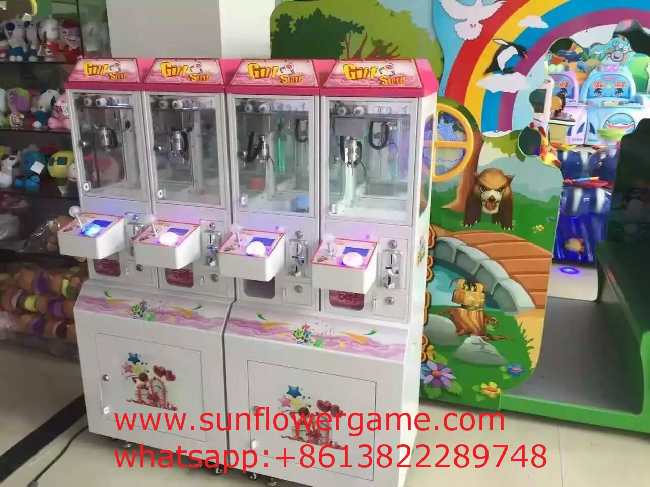 New arrival Coin Operated Mini House Claw Game Mini Crane Machine For ...