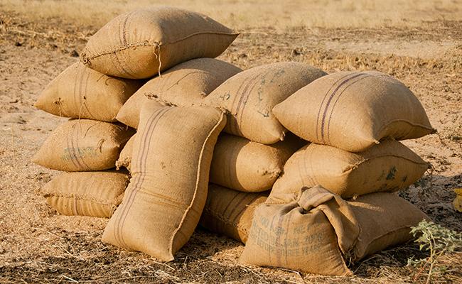 Binola Jute Bag - LMC-S-01-Binola - LMC- Binola Jute Bag (India ...