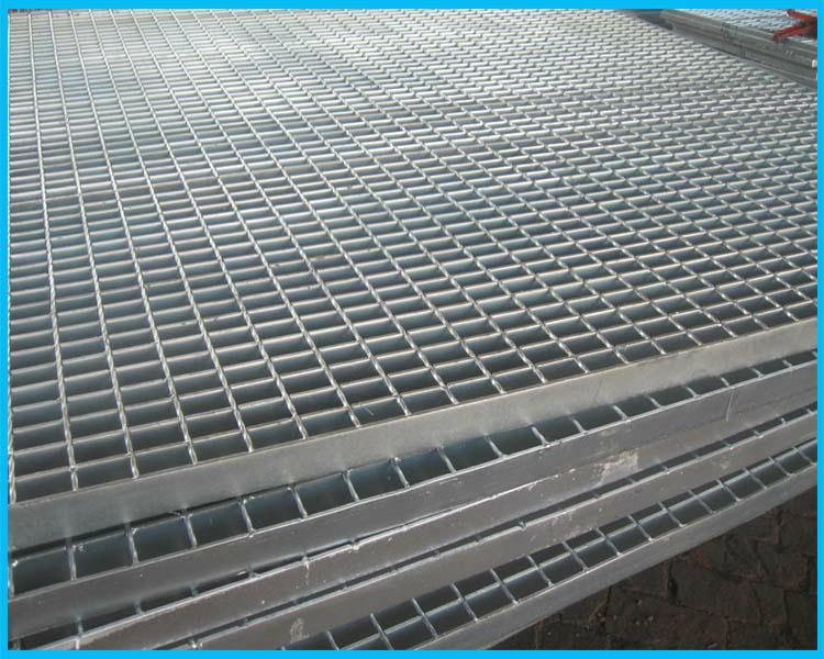 Dovetail pressure locked Heavy Steel Grating Used as platform ...