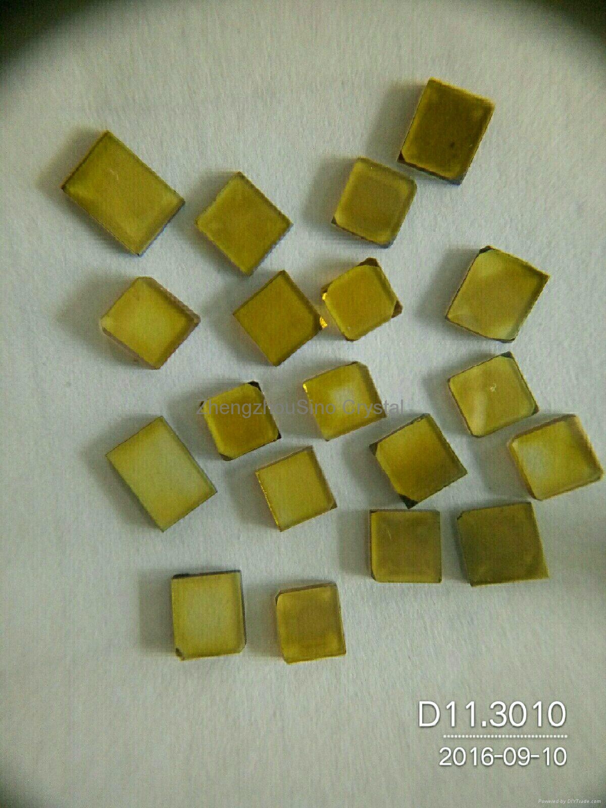 High quality HPHT large single crystal plates used in industrial cuttin ...