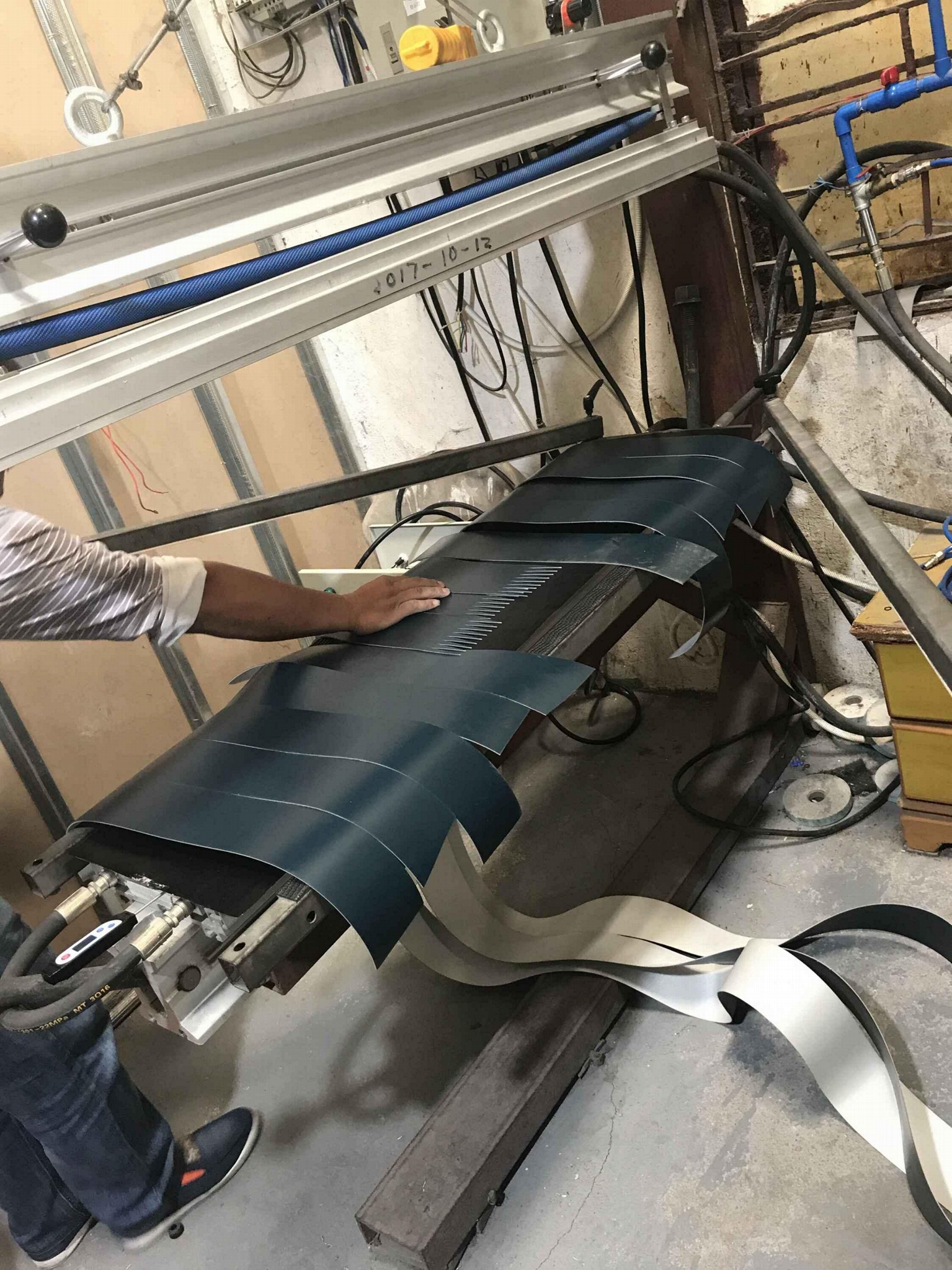 Splice hot press machine - 900/2100 - LOYICN (China Manufacturer ...