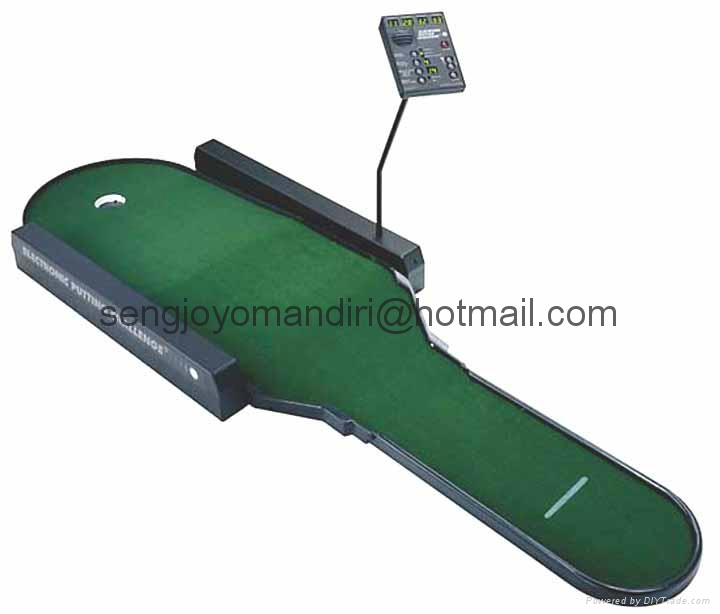 Putting Challenge Ultimate Edition Indoor Golf Putting Green Game ...