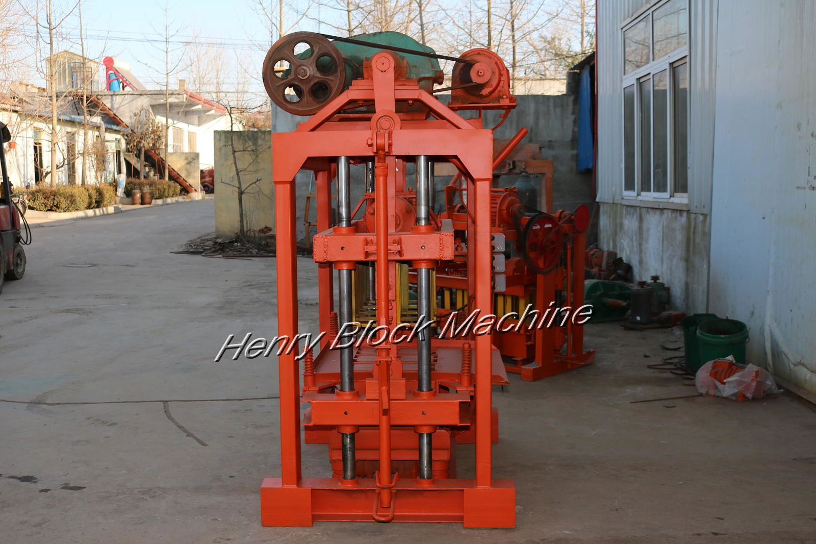 QTJ4-40 Concrete Block Making Machine - Henry Block Machine (China ...