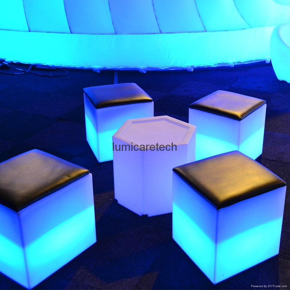 LED padded Cubes illuminated Open cube with cushion - LM-CS206A ...