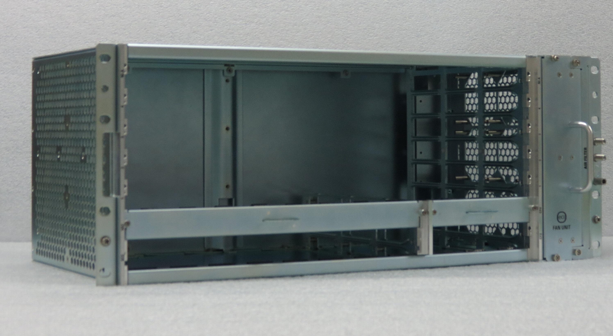 Industrial computer enclosures - TY180102 - Teyen (Taiwan Manufacturer ...