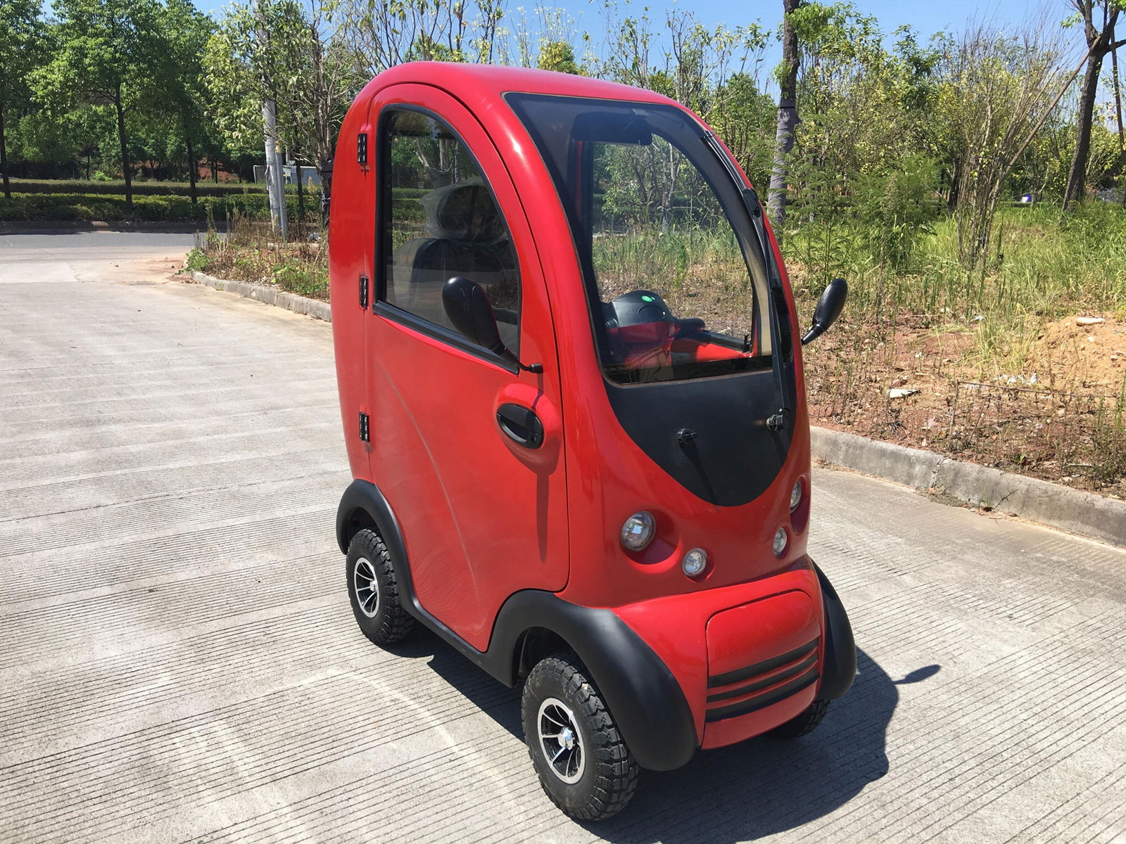 Luxury fully enclosed mobility cabin electric scooter outdoor fast ...