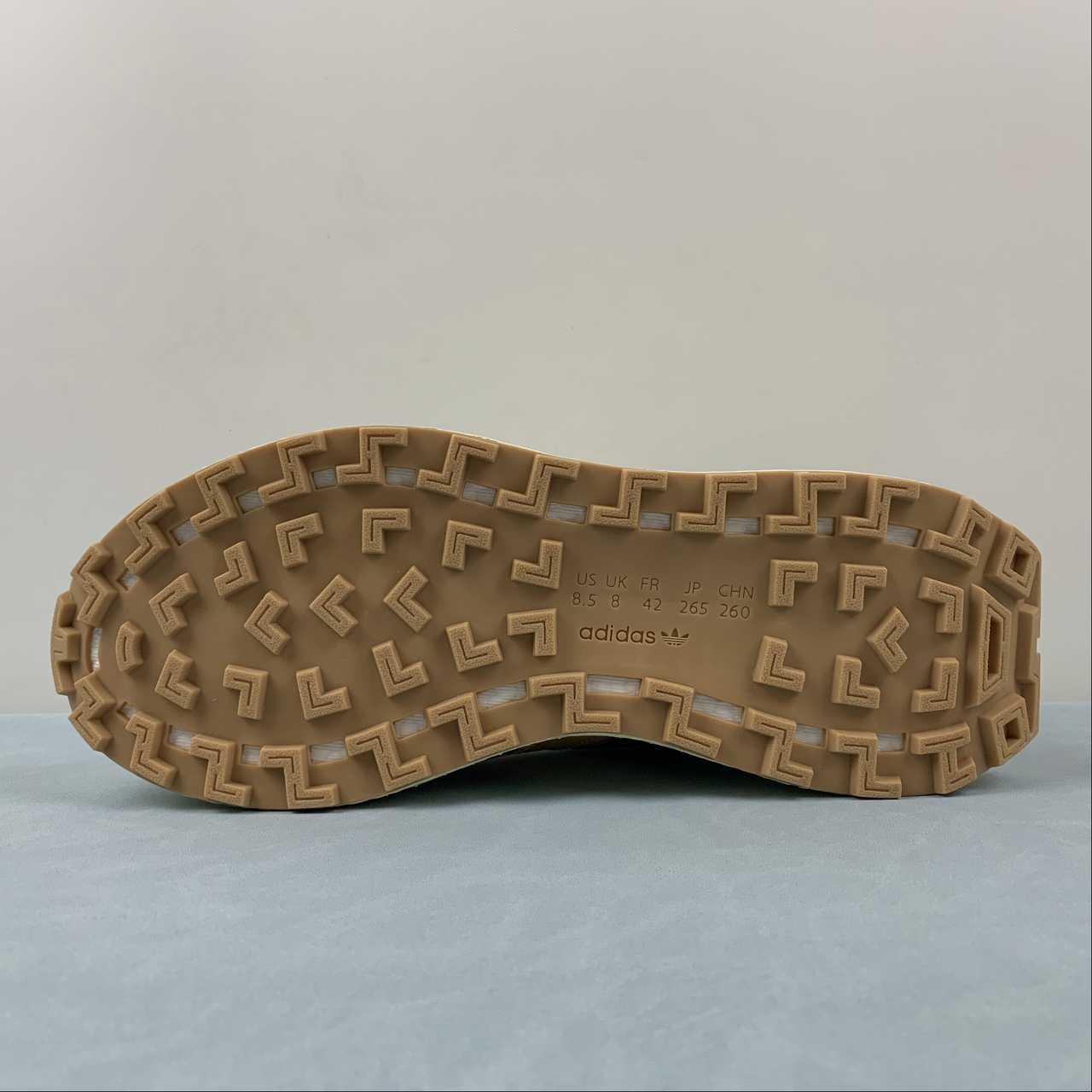 Retropy E5 Popcorn running shoes IF4970 (China Trading Company ...