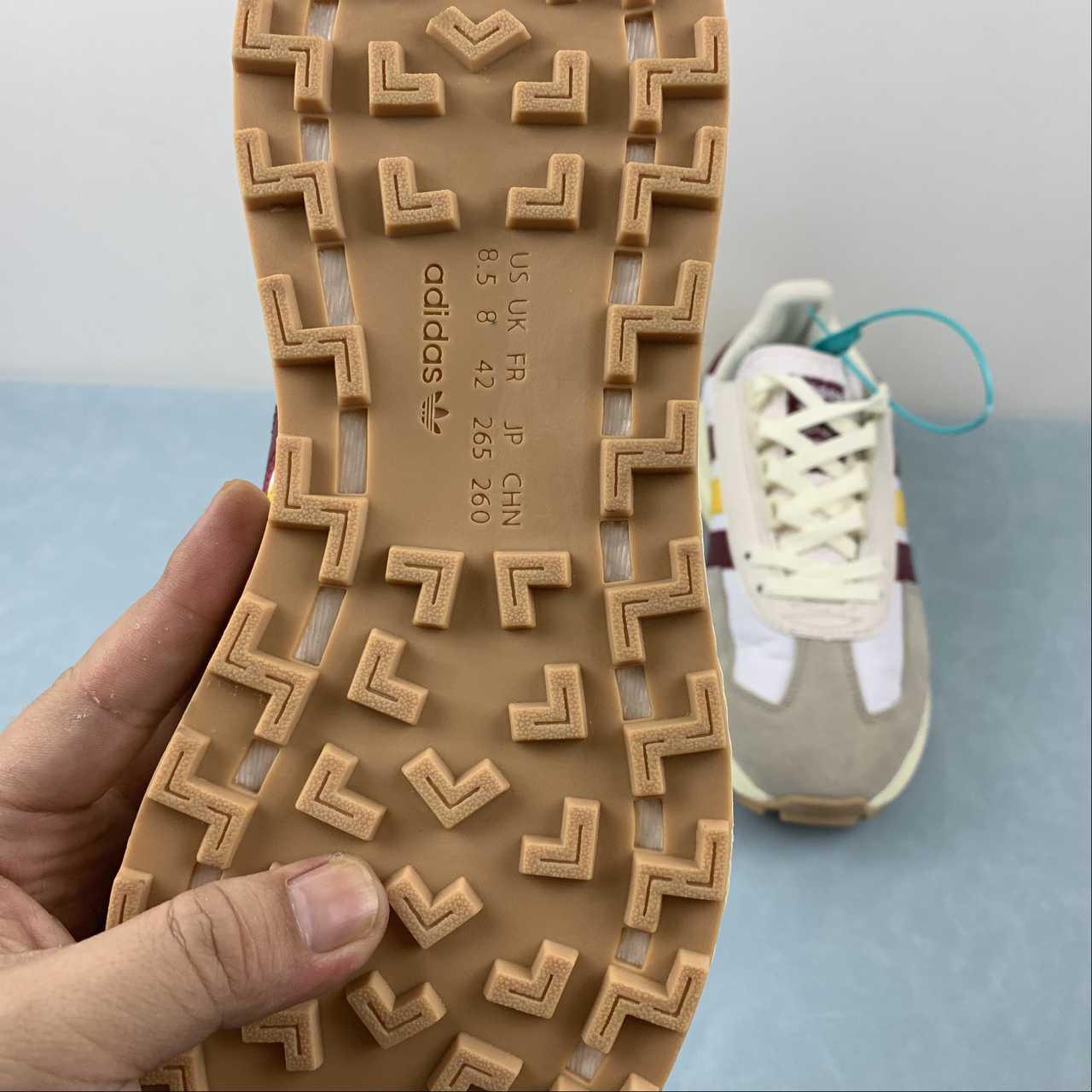 Retropy E5 Popcorn running shoes IF4970 (China Trading Company ...