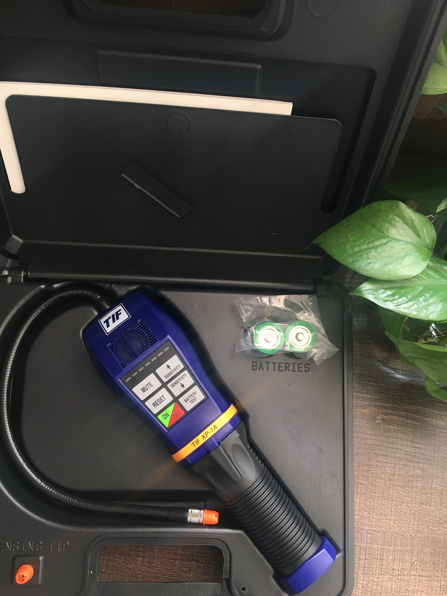 SF6 gas leak detector - XP-1A - Globe Instrument (China Manufacturer ...