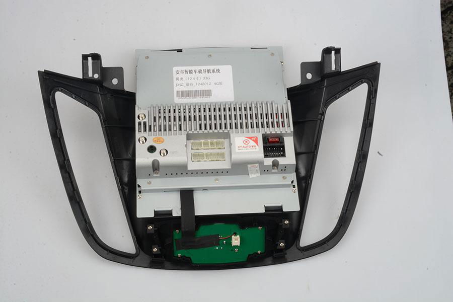 In Dash Vertical Screen 10.4 Inch Android Head Unit For Ford Kuga 2013 ...