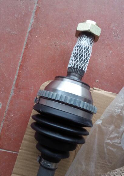 MAXUS Differential Axle LDV V80 Spare Parts 538450104 538450102 ...