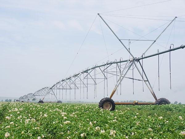 Center- Pivot Irrigation Machines - Shengbo (China Manufacturer ...