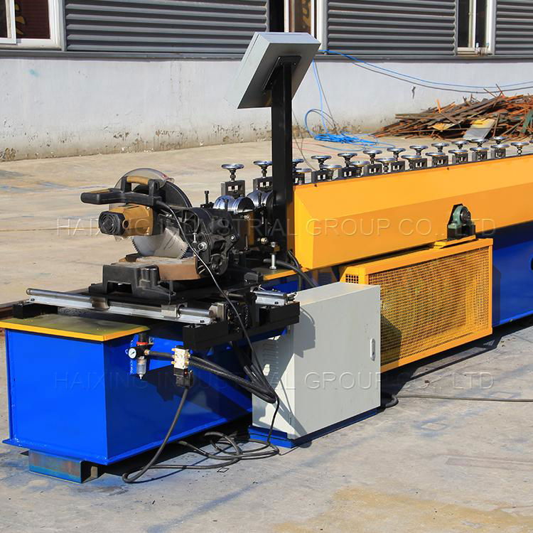 Flying saw cutting door forming rolling shutter machine - HAIXING ...