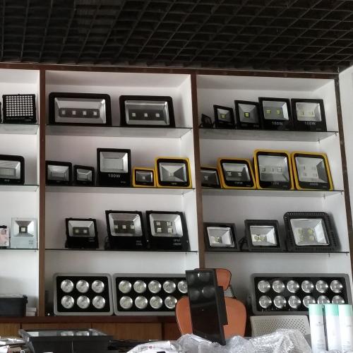 10W-200W Philips SMD LED Flood Light Fixtures - KT-FL10 - LEDHOME ...