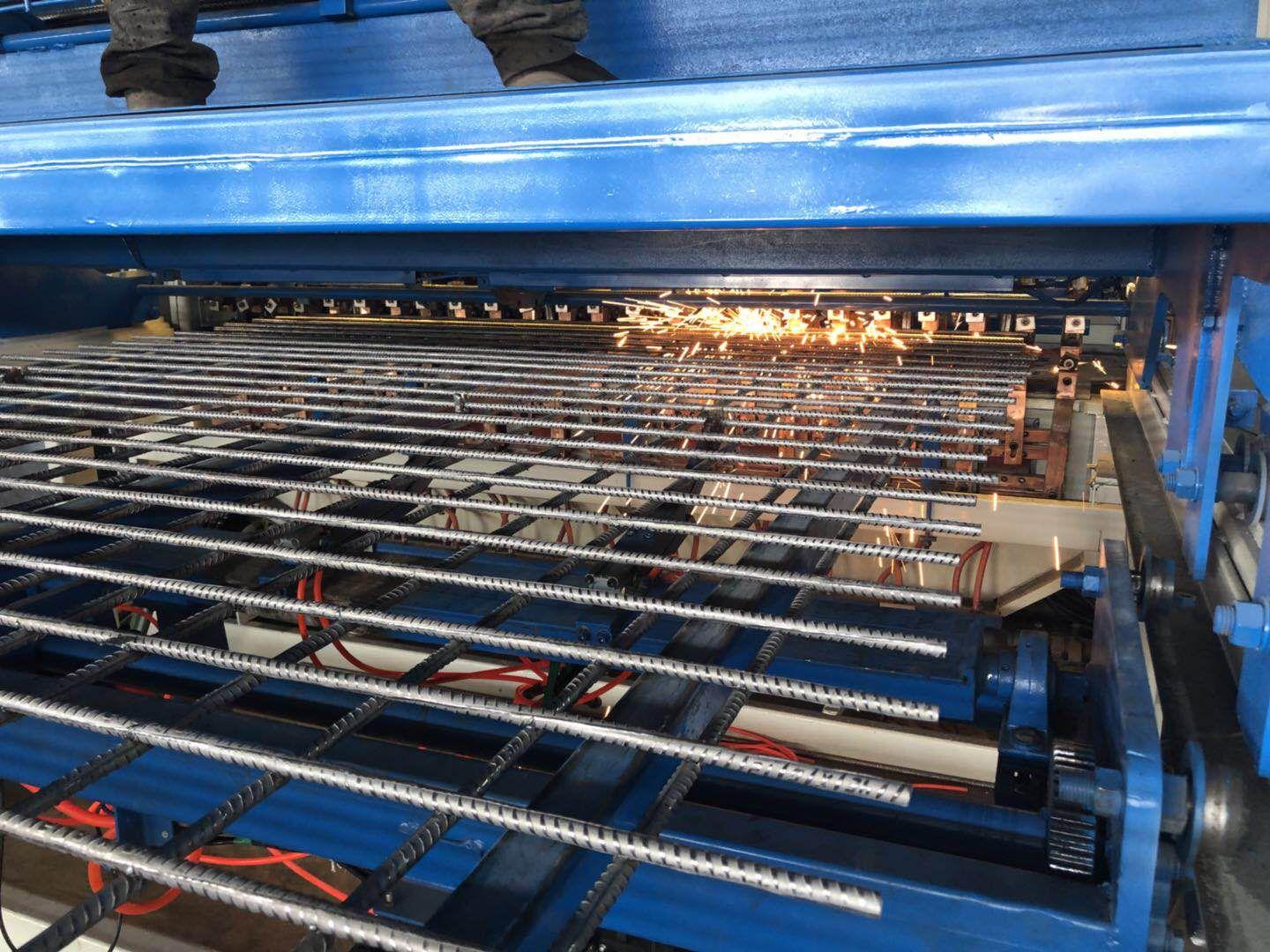 Full automatic welded wire mesh machine (factory) - RX-002 - RX (China ...