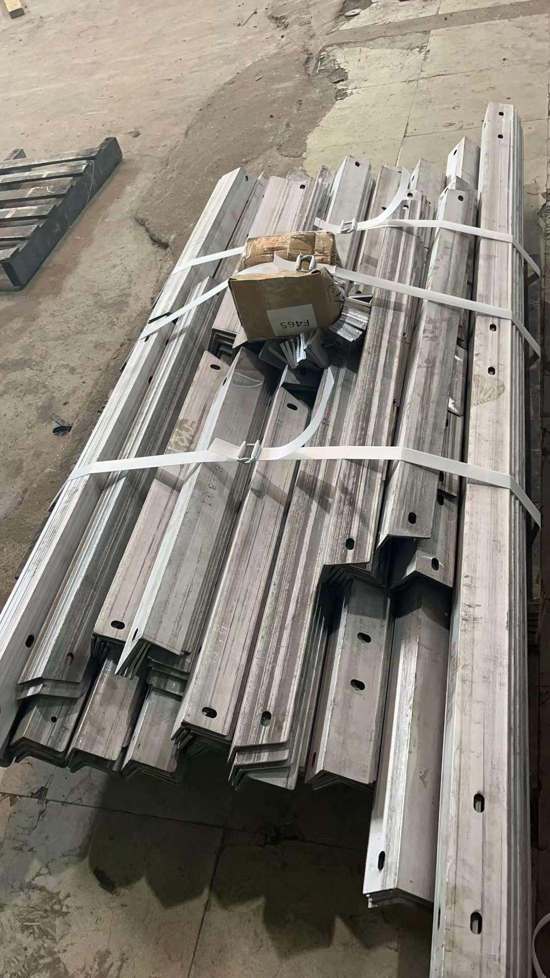 Hong Kong Stainless steel solar bracket 316 corner frame roof solar ...