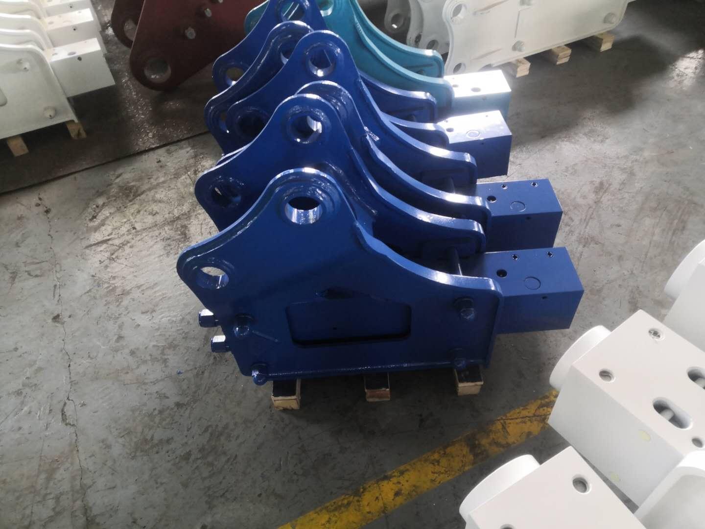 Side Type Hydraulic Breaker - F - FUKAWA HydroTech Co., Ltd. (China ...