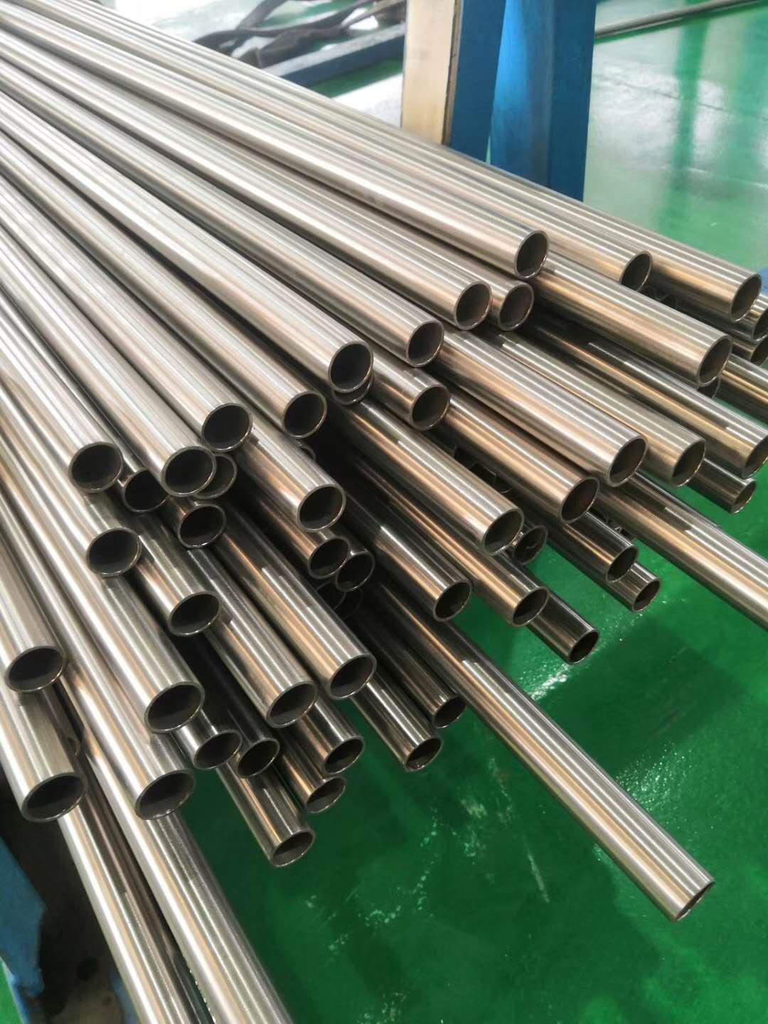 Pure Seamless Titanium Tube (China Manufacturer) - Non-ferrous Metal ...