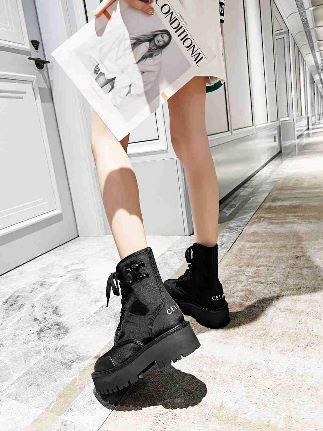 BULKY LACED UP BOOT IN NYLON AND SHINY BULL BLACK Women ankle Boot ...