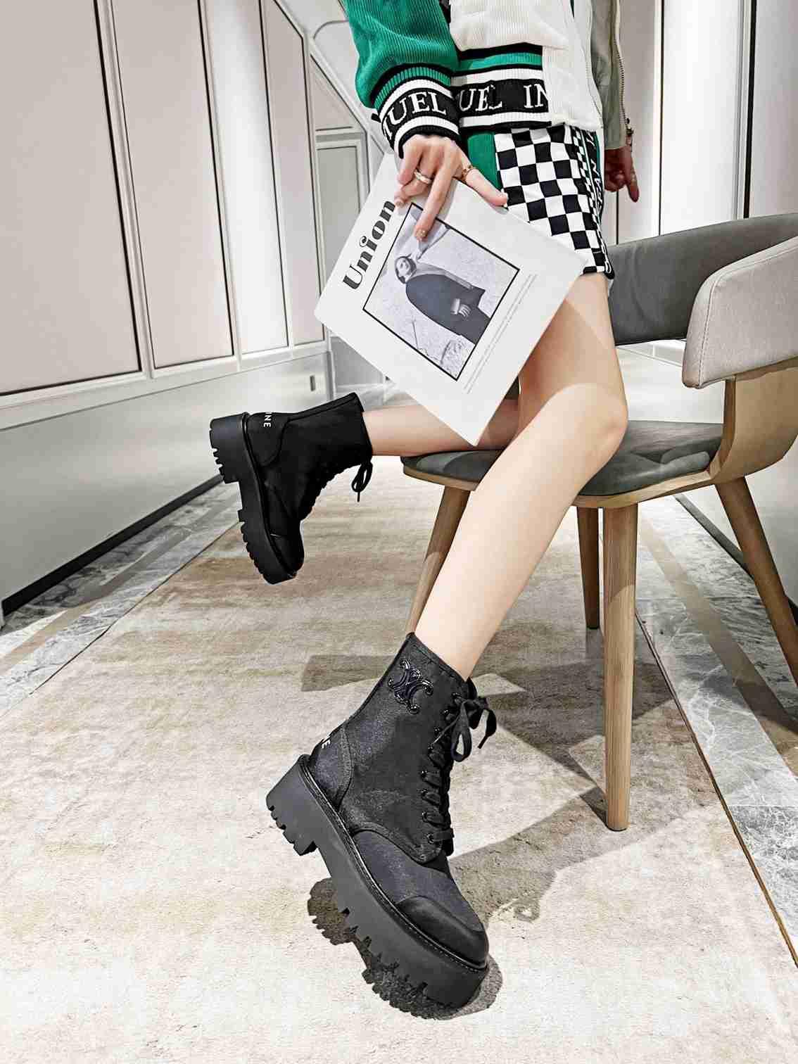 BULKY LACED UP BOOT IN NYLON AND SHINY BULL BLACK Women ankle Boot ...