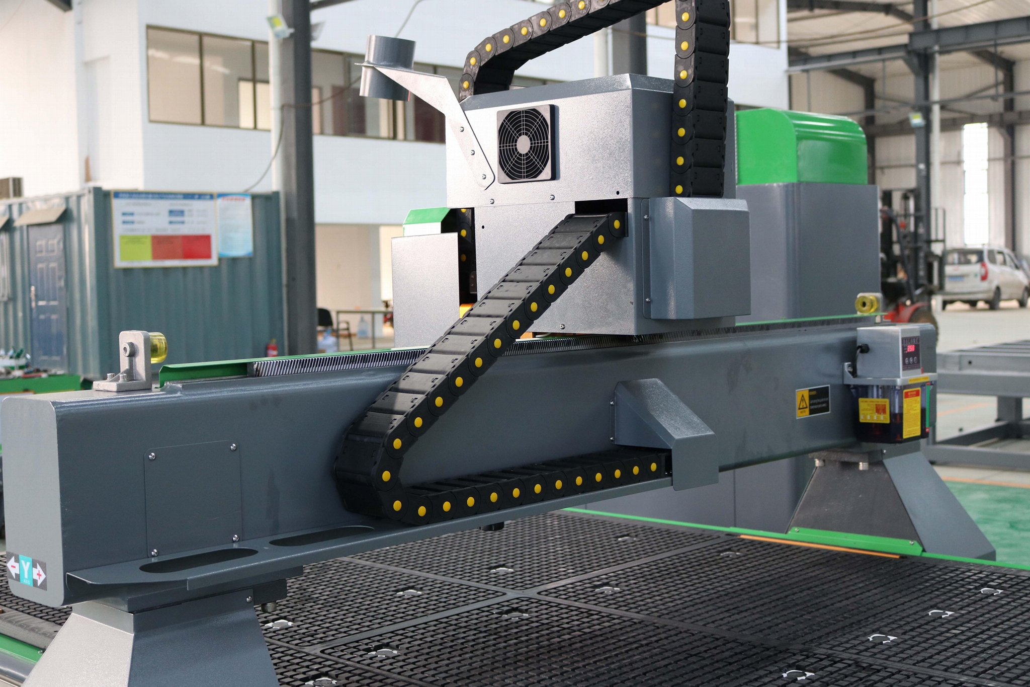 BCAM Woodworking Machinery wood door frame lock processing cnc router