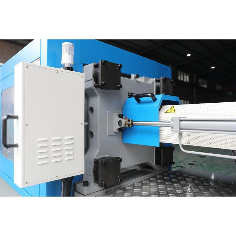 Injection molding machine - 280T - HM (China Trading Company) - Machine ...