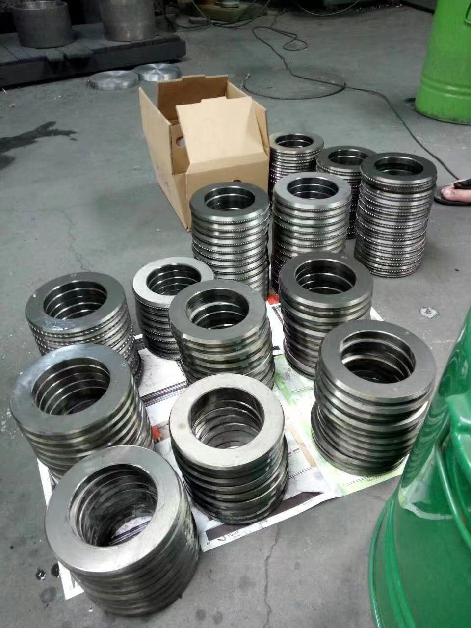 YG8 carbide pulley YG15 Tungsten carbide wire guide roll and carbide straighteni - custom-made ...