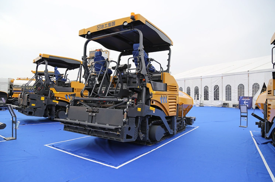 XCMG pave width 9.5m RP953 Road Concrete Paver machine for sale (China Manufacturer ...