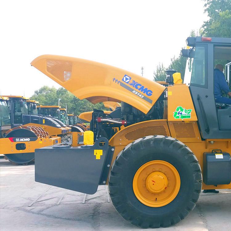 XCMG XS143 road roller specification 14ton self propelled vibratory road roller (China ...