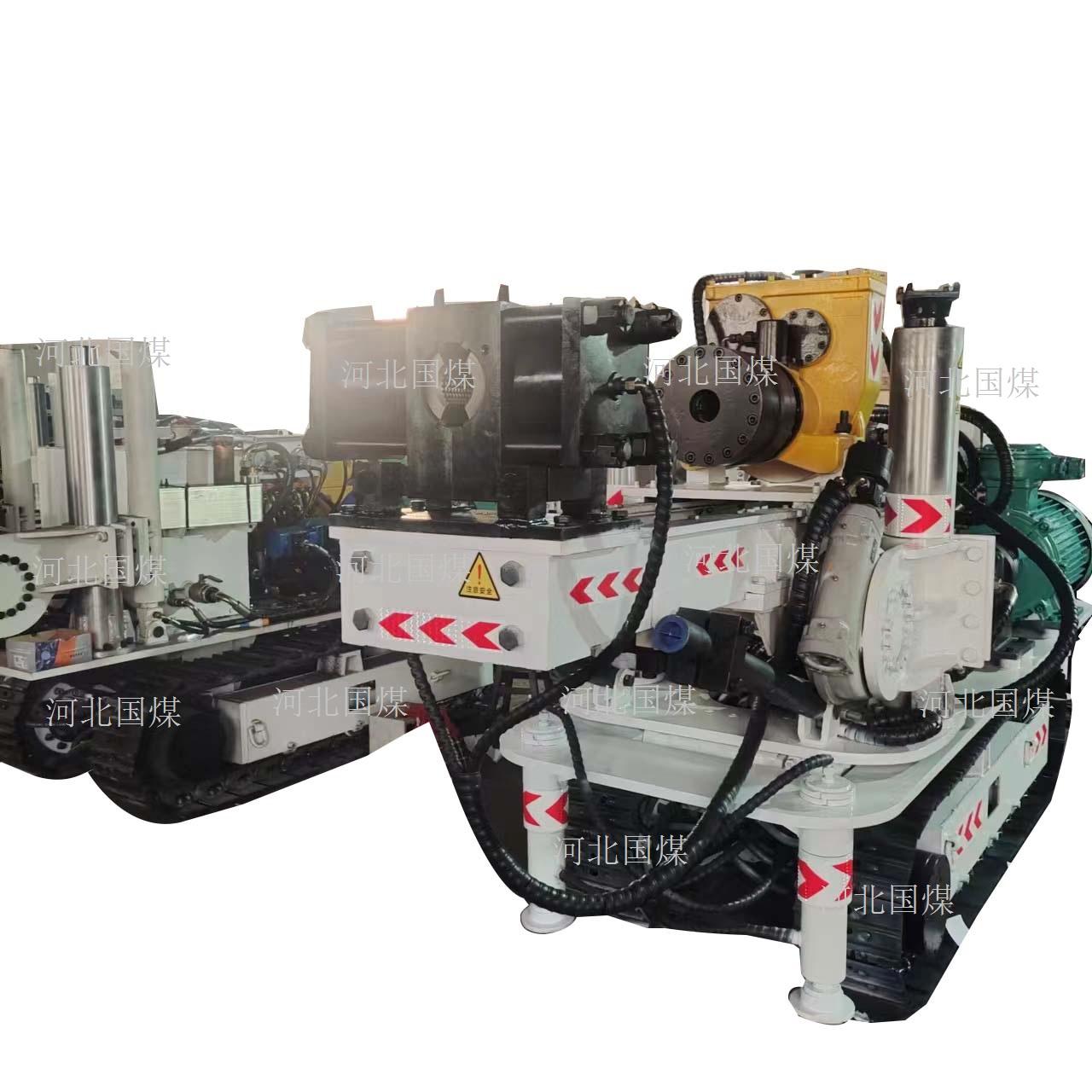 Crawler type full hydraulic tunnel drilling rig for coal mines, full